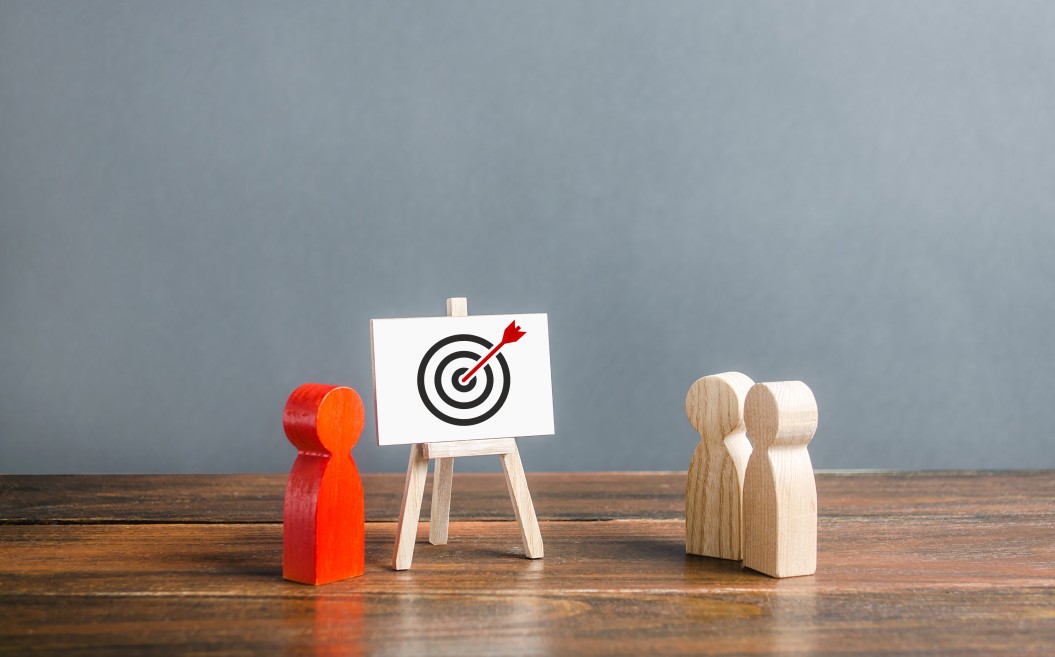 Alasan Kenapa Harus Menentukan Target Pasar Adalah? - bloghrd.com